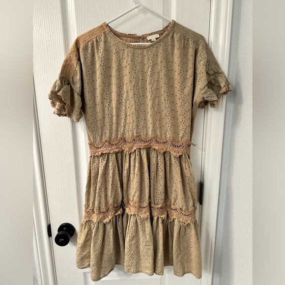 Jennifer & Grace | Dresses | Jennifer Grace Eyelet Dress | Poshmark